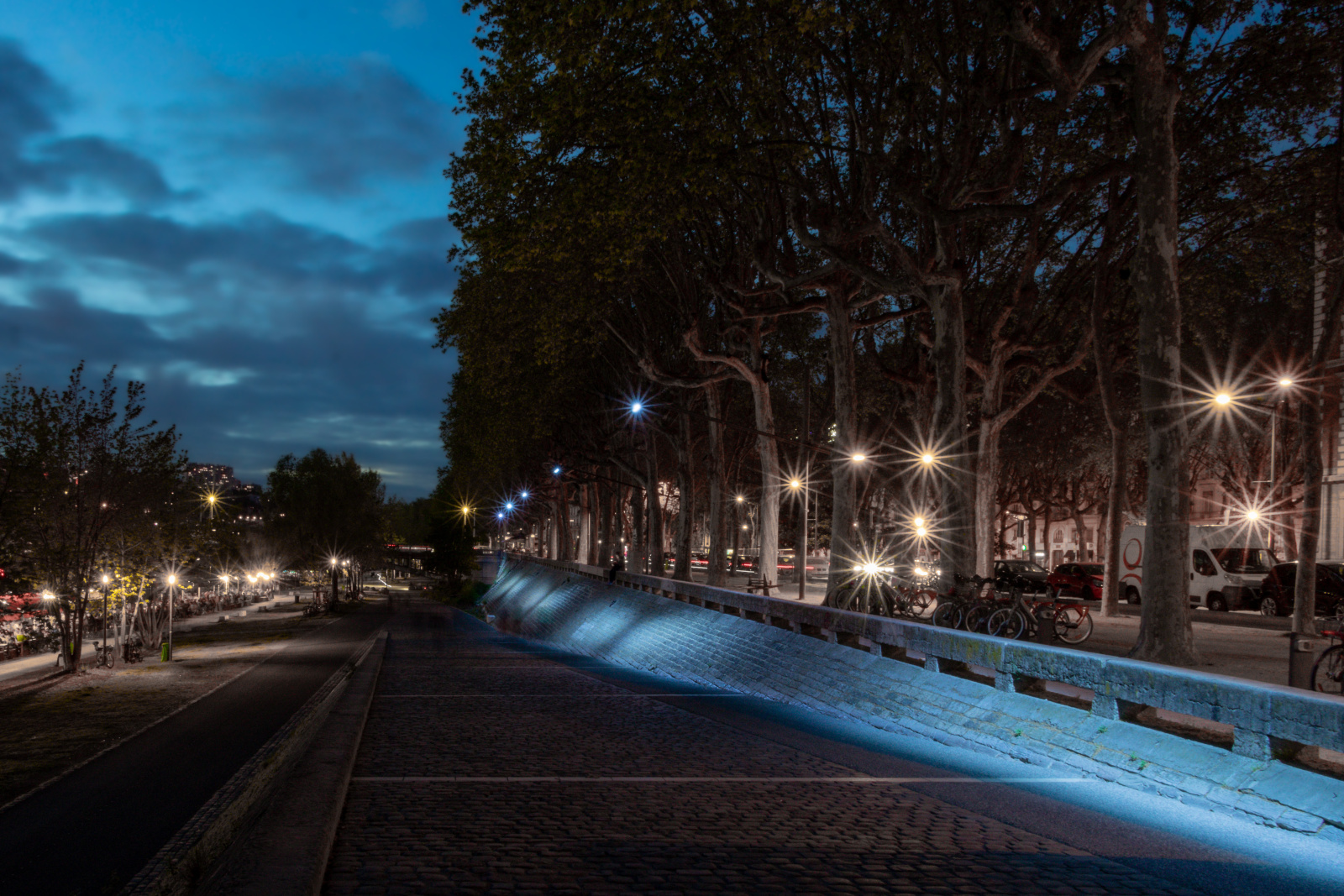 Lyon Riverbank Installation, France | Anolis LED Lighting